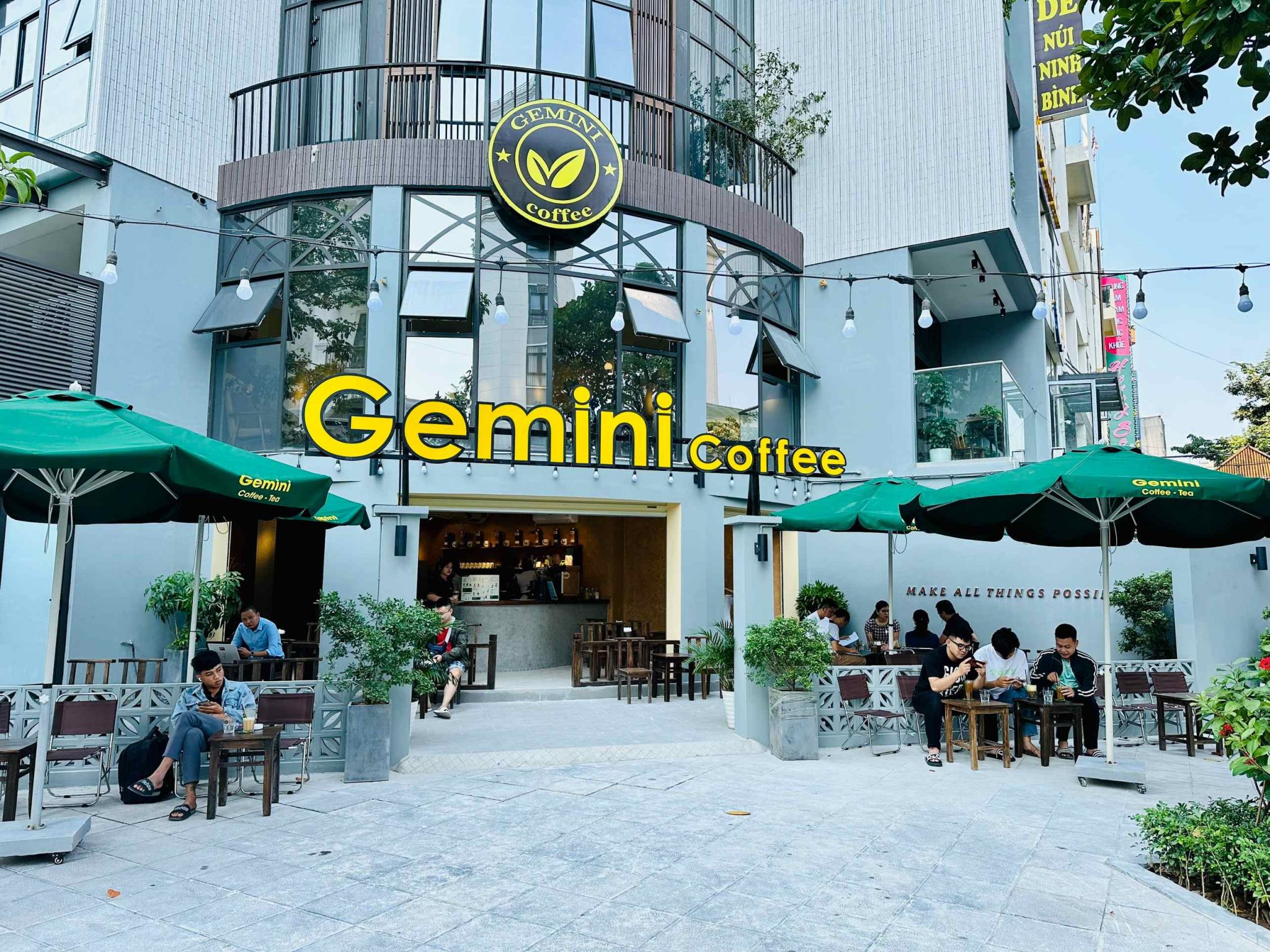 Hệ thống cửa hàng – Gemini Coffee