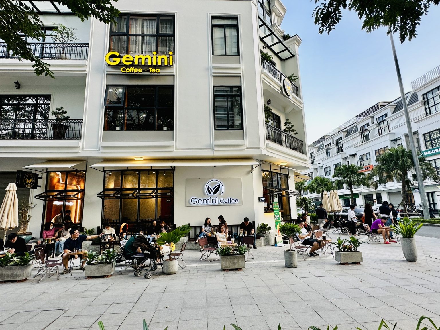 Gemini Coffee – Chuỗi cửa hàng cà phê Song Tử